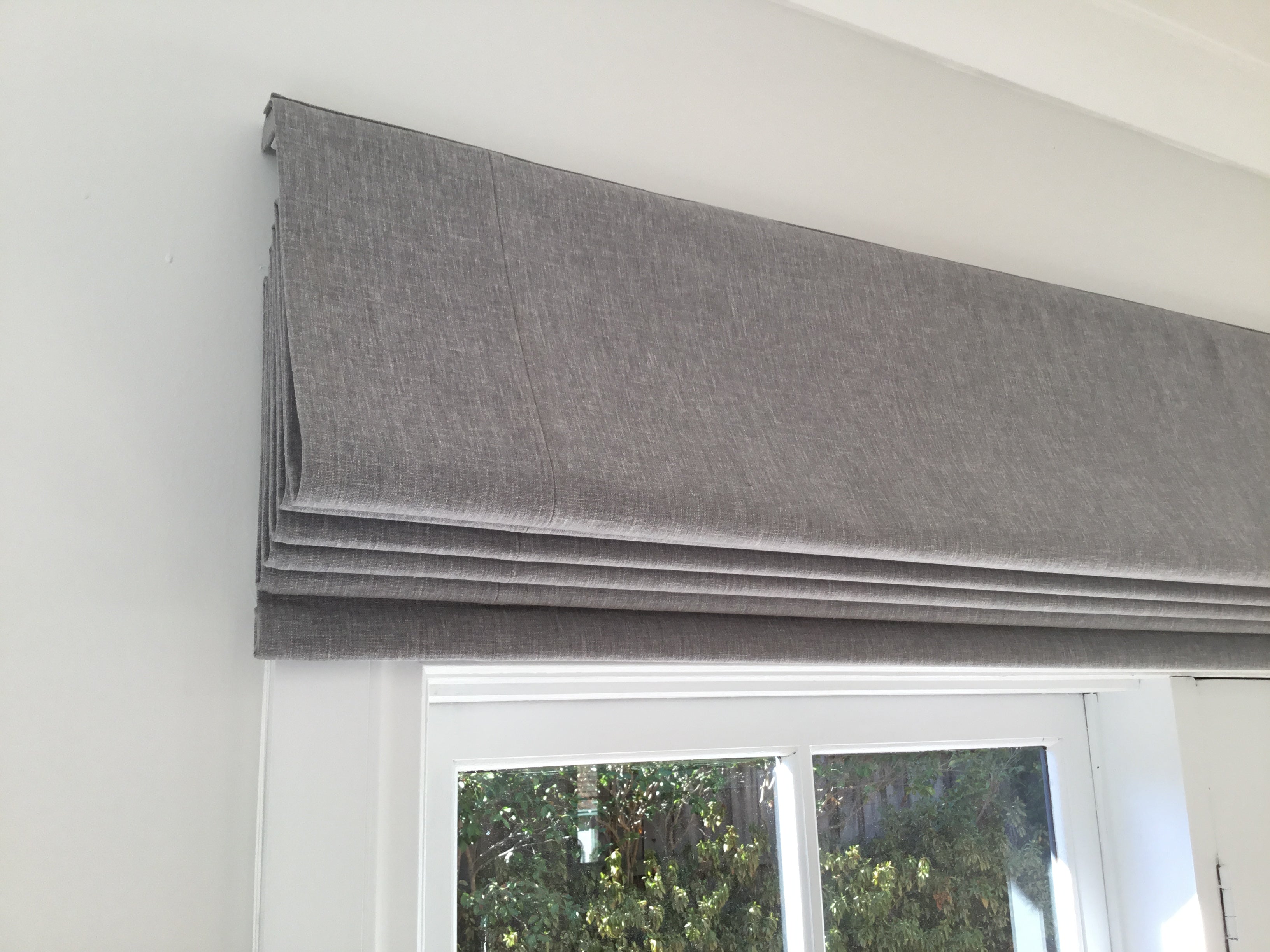 Roman Blinds (Blockout) – Curtain Club
